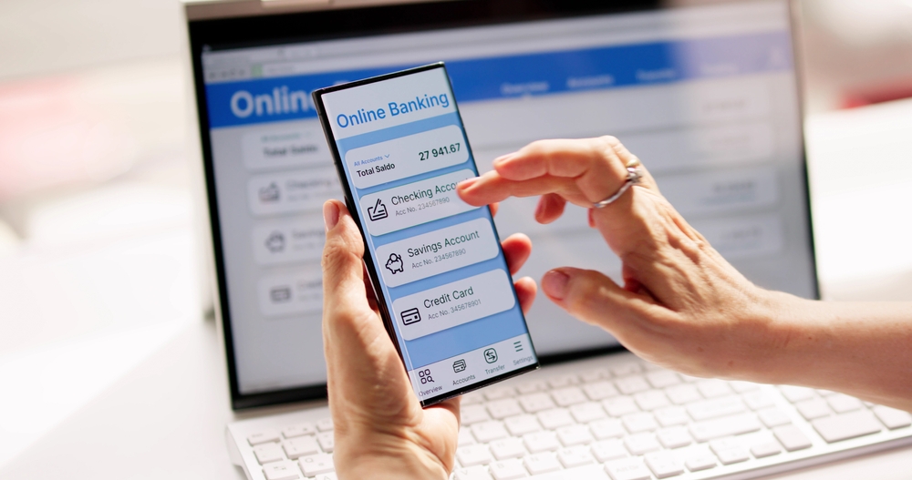 Understanding Savings Accounts: What You Need to Know in 2025 - Notabul.com